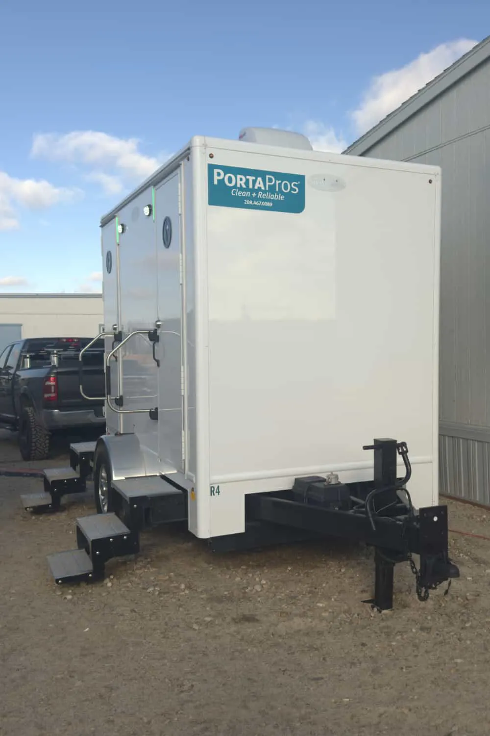 Executive restroom trailers for commercial construction sites.